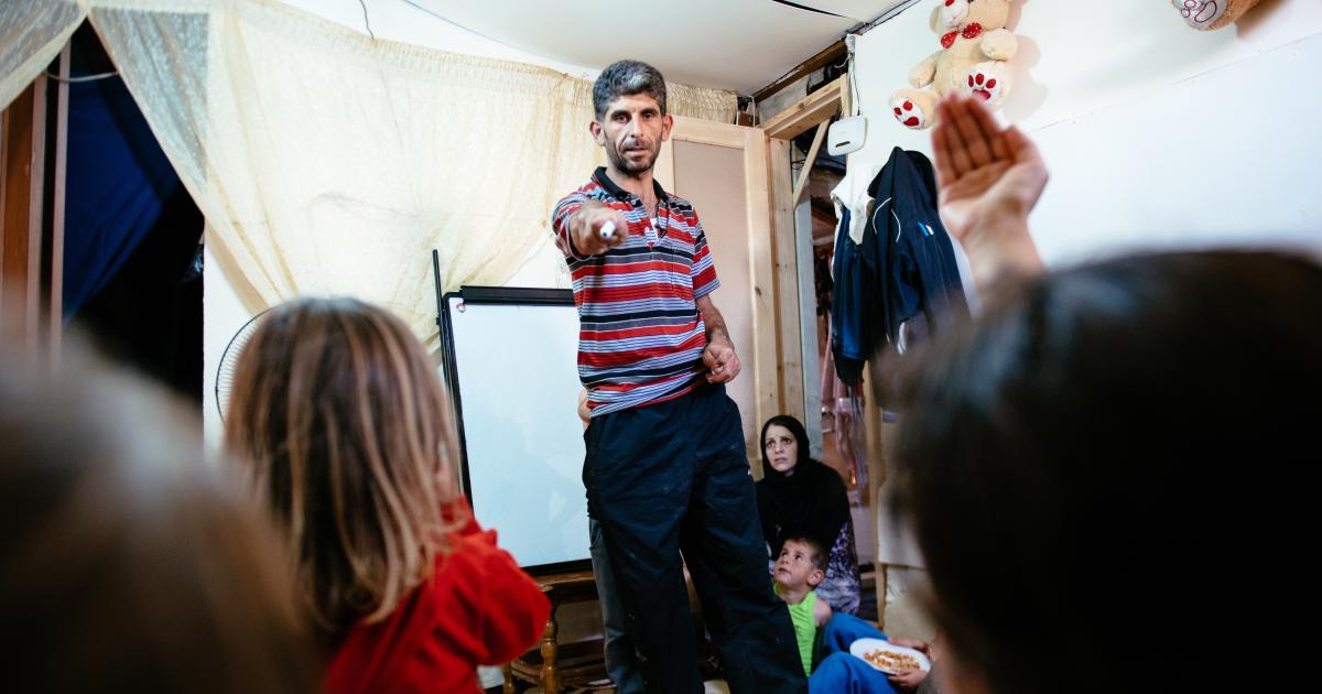 Syrian dad determined to keep refugee kids learning | Mercy Corps
