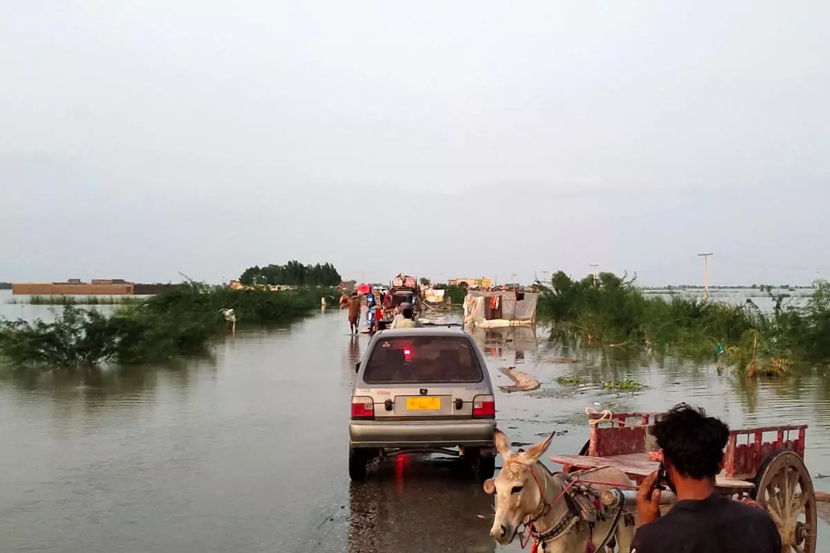 Devastation in Pakistan: Deadly floods displace millions | Mercy Corps